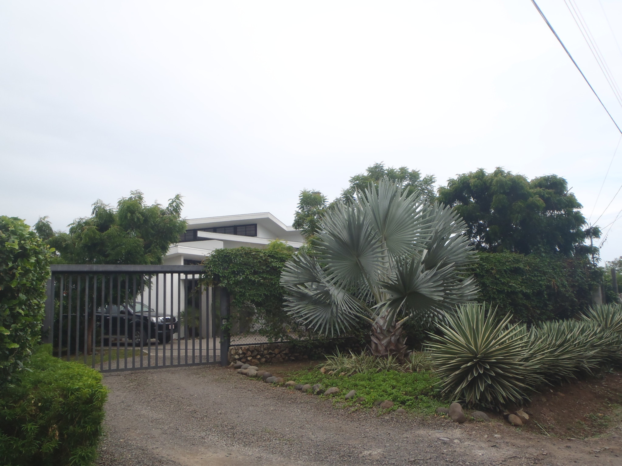 Modern Liberia garden home with terrace in calm area • Costa Rica Real ...